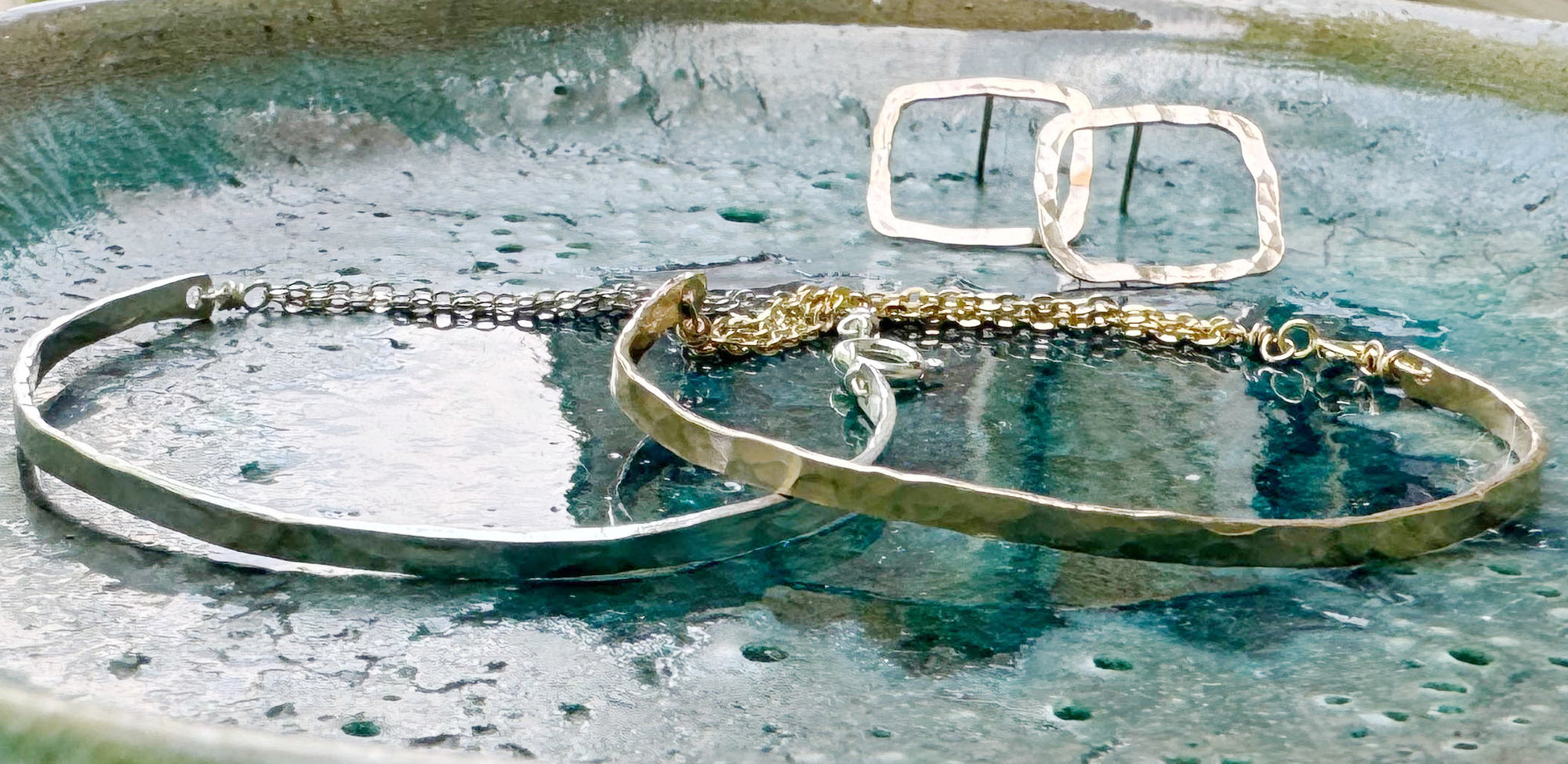 Accessories for a better world – Peerless Charm